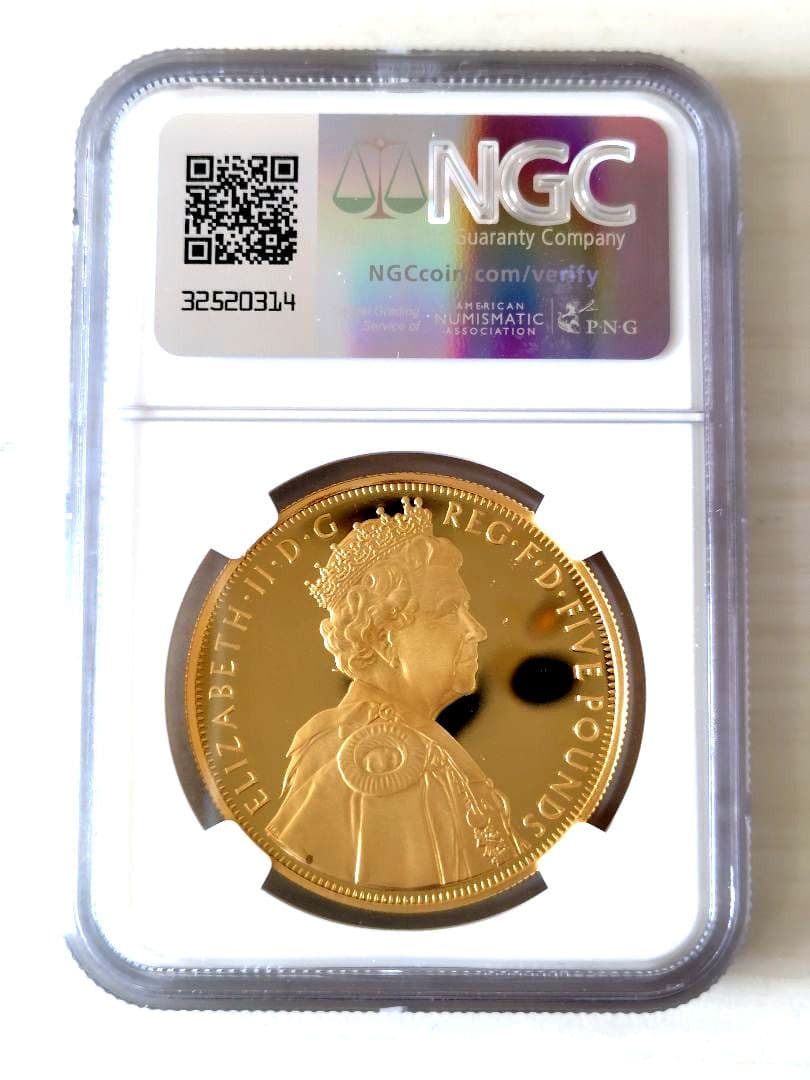 エリザベス2世　金メッキ銀貨　ダイヤモンドジュビリー　NGC鑑定品