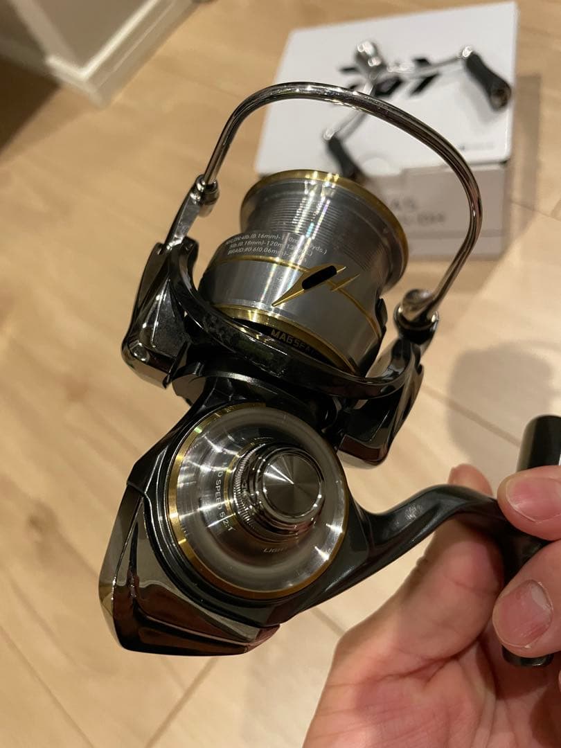 DAIWA LUVIAS LT 2500S-DH スピニングリール
