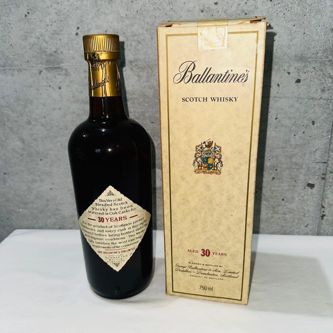 Ballantine's 30年 スコッチウイスキー 金キャップ　750ml