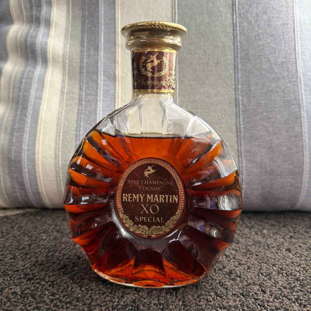 REMY MARTIN XO SPECIAL レミーマルタン　箱無し　状態綺麗