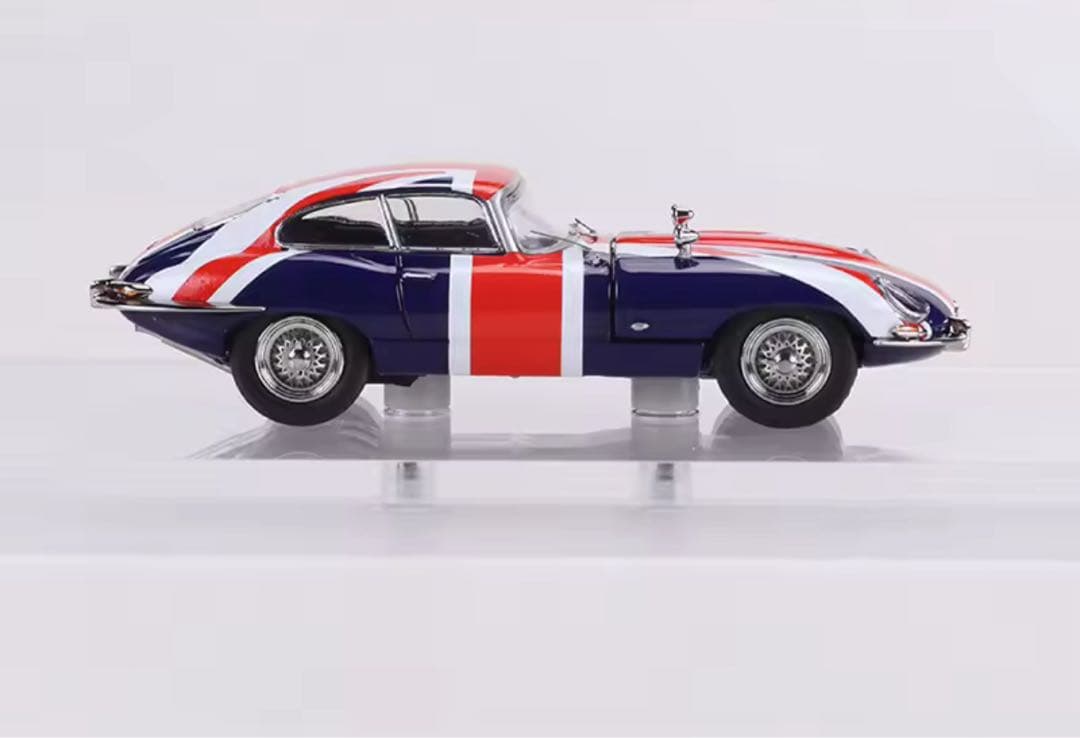 【新品】1/64 GFCC 1961 Jaguar E-Type Coupe
