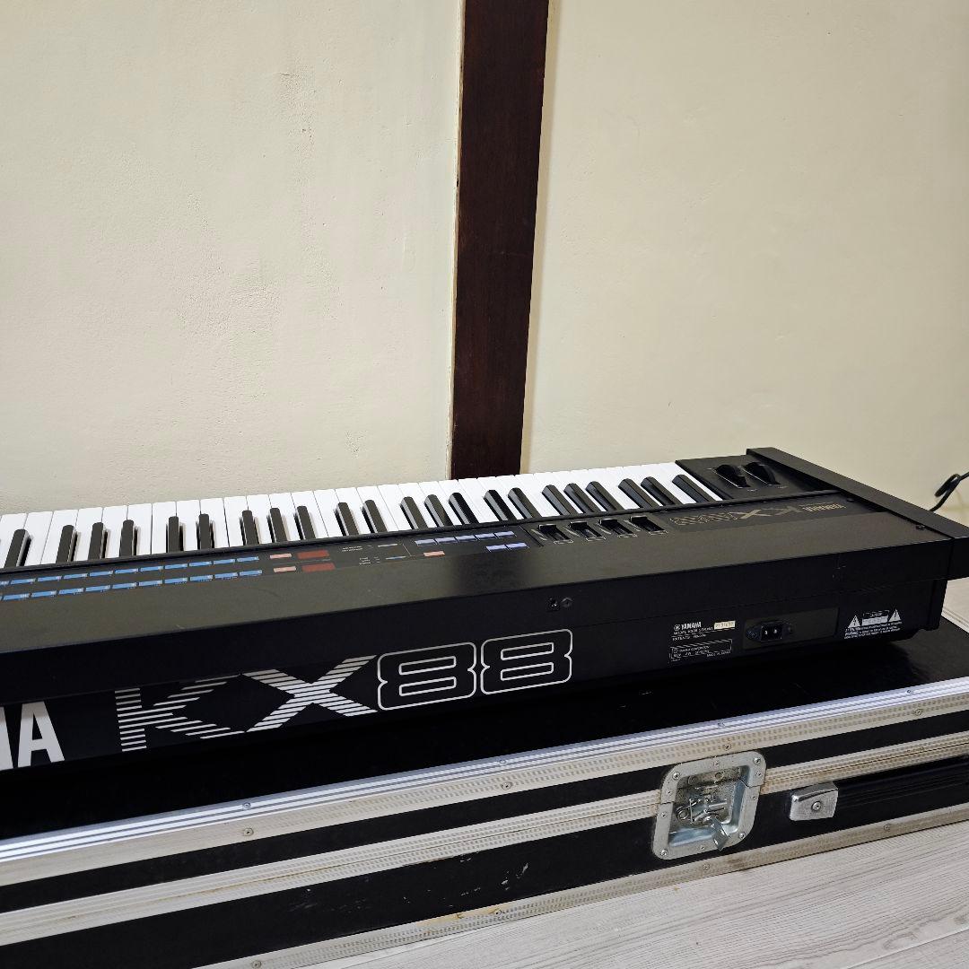 Yamaha KX88 MIDIマスターキーボード 88鍵 純正ハードケース付