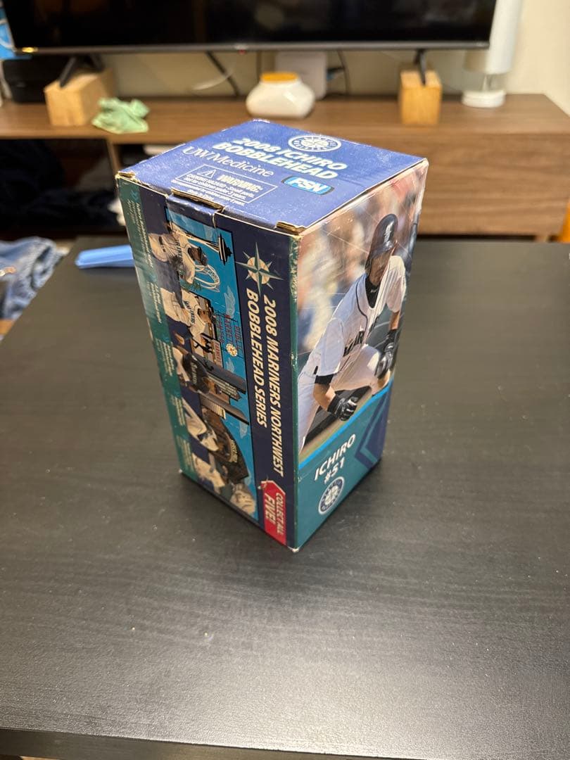 【箱あり】イチロー ボブルヘッド 2008 マリナーズ FSN サングラス　②