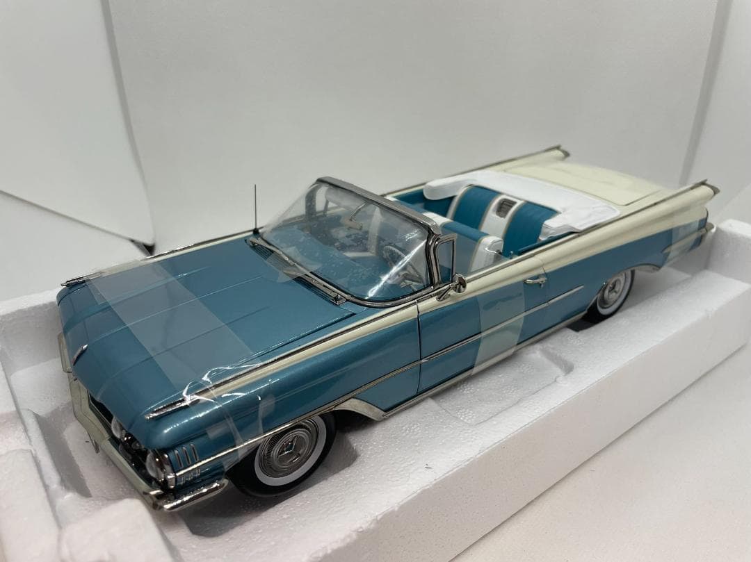 105-009 サンスター 1/18 Oldsmobile 98