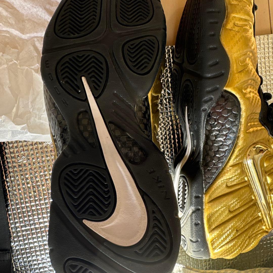 Nike Air Foamposite One ゴールド/ブラック 26.5cm