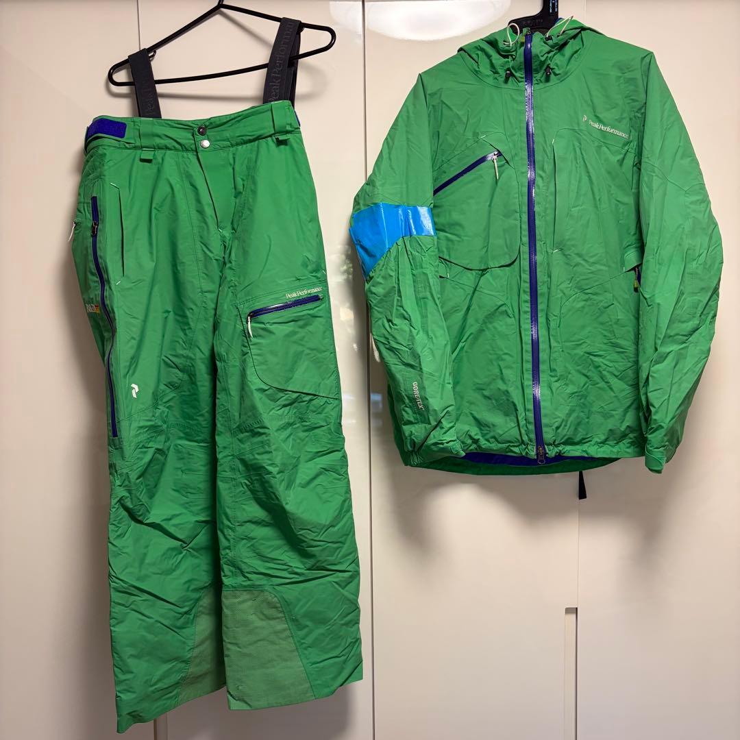 Peak Performance HELILOFT スキーウェア上下セット