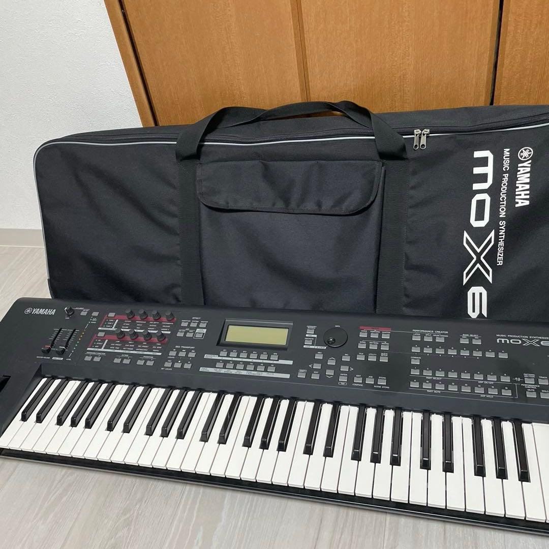 Yamaha MOX6 シンセサイザー