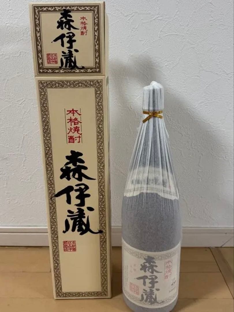 森伊蔵 1.8L 焼酎 箱入り