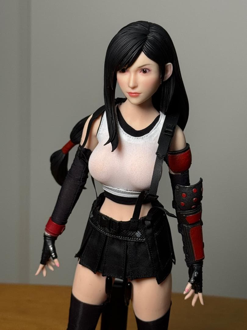 Tifa ティファ シームレス フィギュア ドール LS2023-TF 1/6