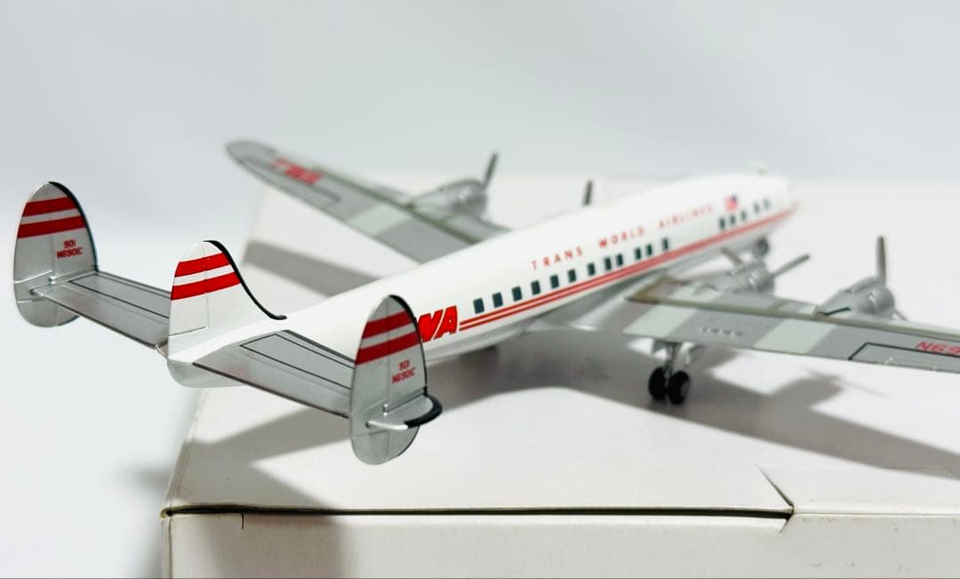 ホビーマスター 1/200 TWA Lockheed Constellation