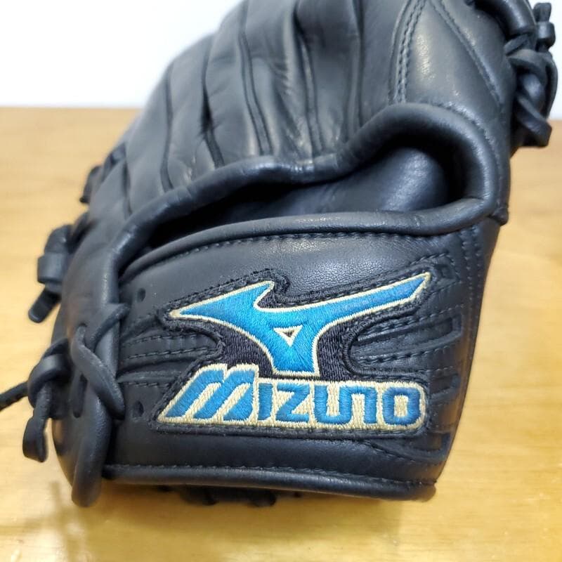 ミズノ Mizuno 井端弘和モデル 小指二本型 内野用 軟式グローブ