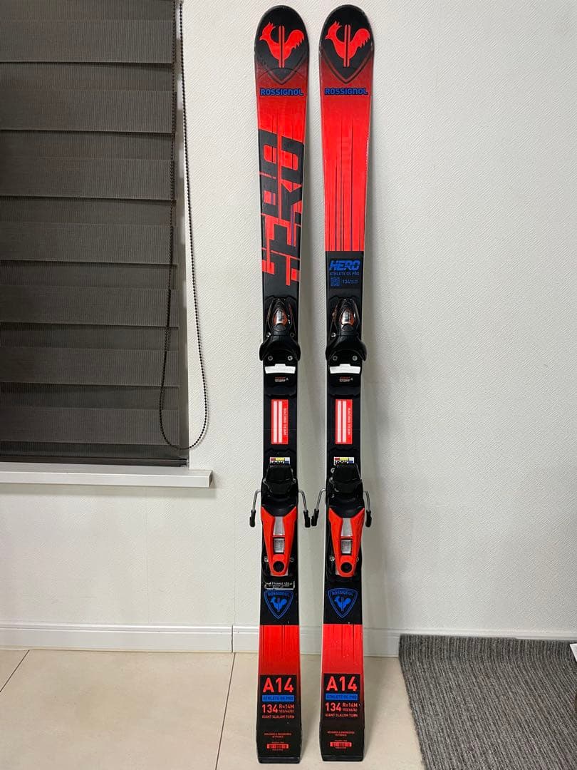 ジョージ　ROSSIGNOL HERO スキー板 134 cm