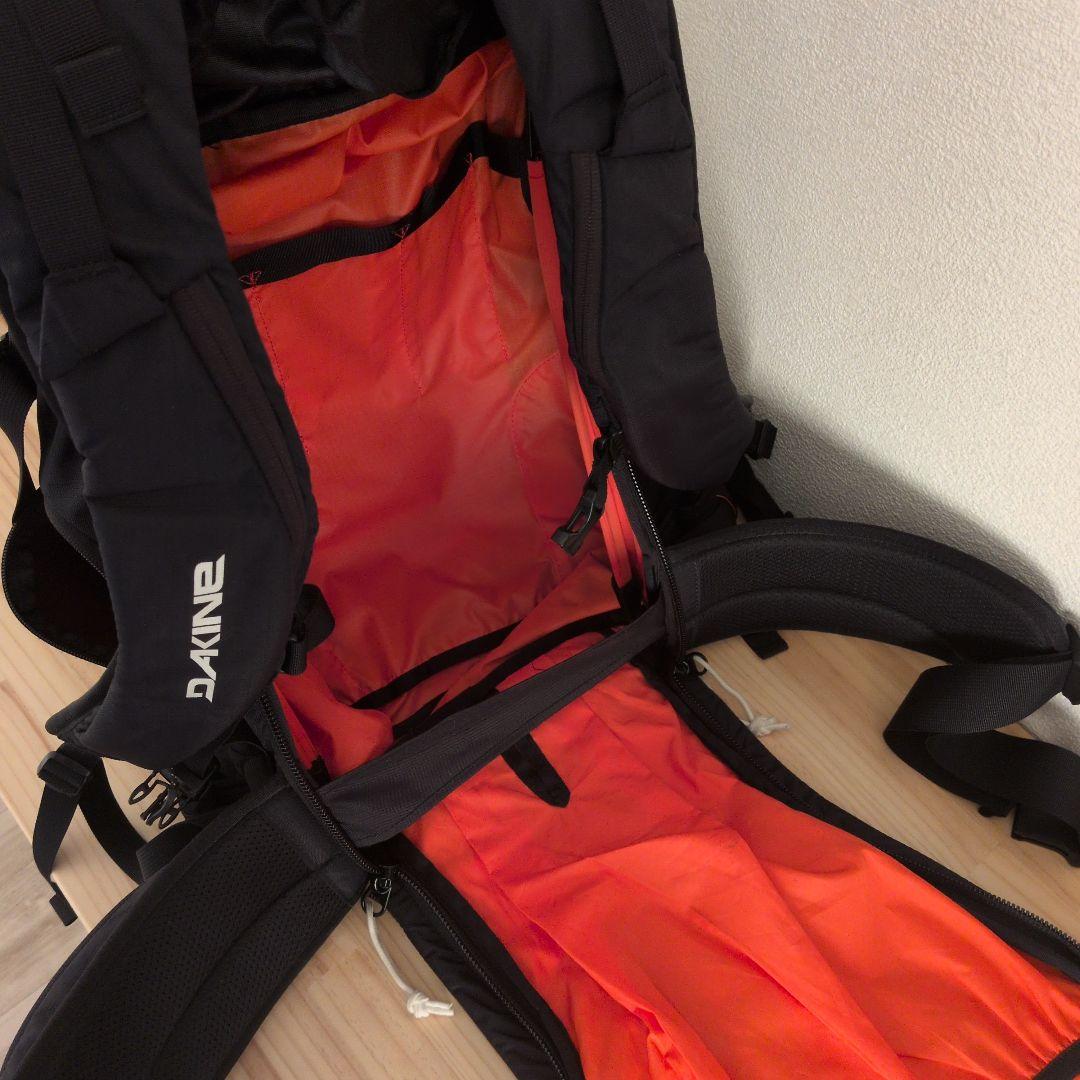 DAKINE POACHER 40L バックパック