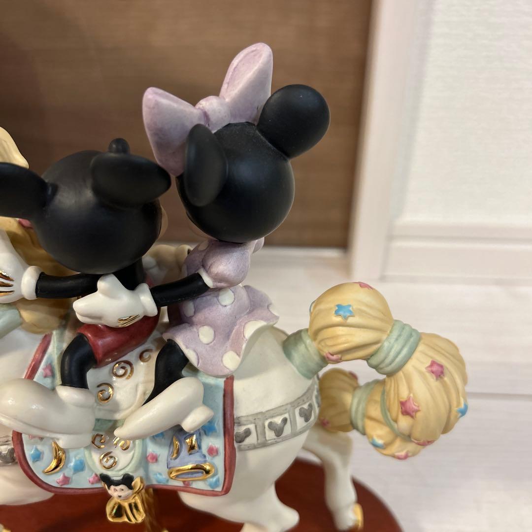 LENOX　Mickey's Carousel Romance