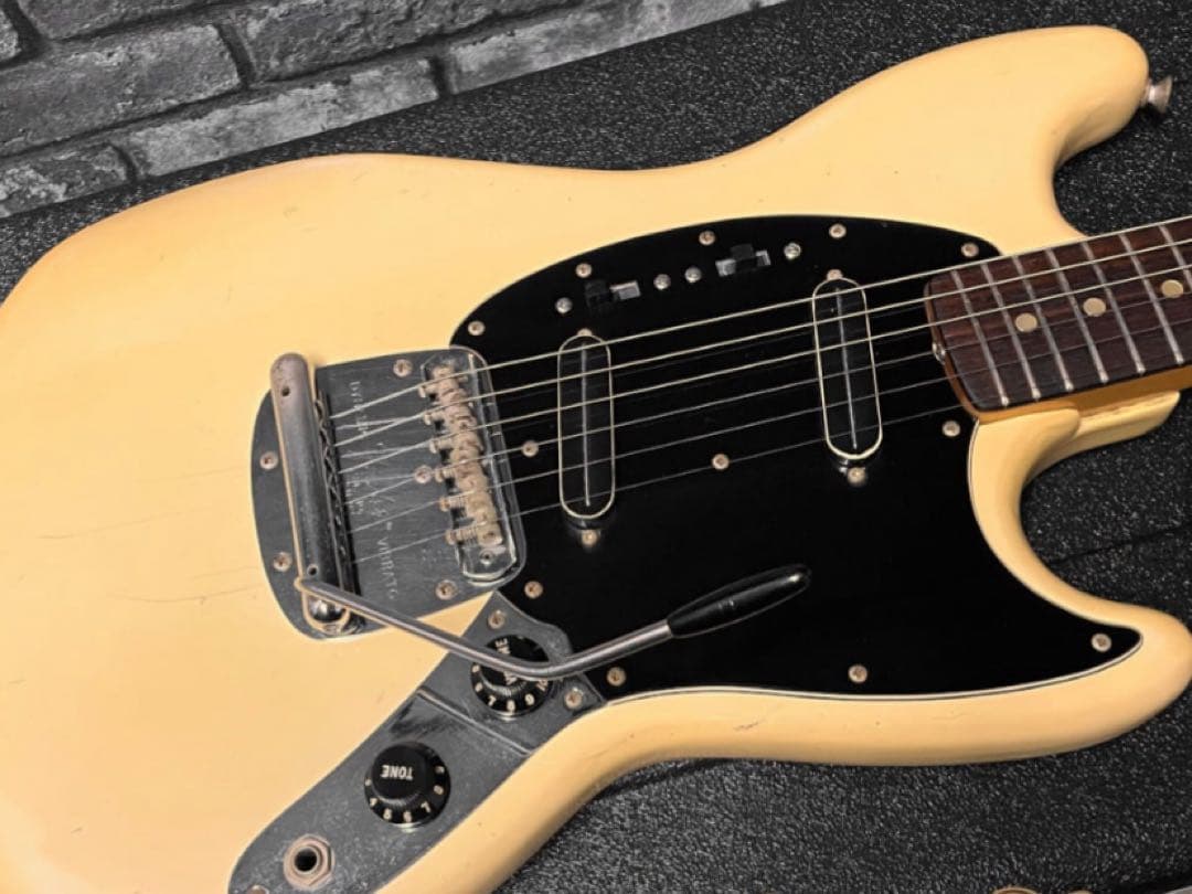 Fender USA Mustang 1977年製　ムスタング