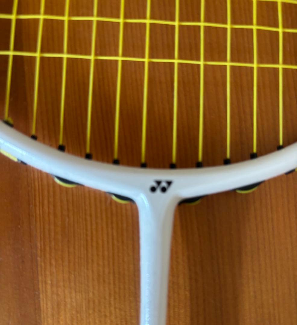 YONEX Astrox 33 バドミントンラケット