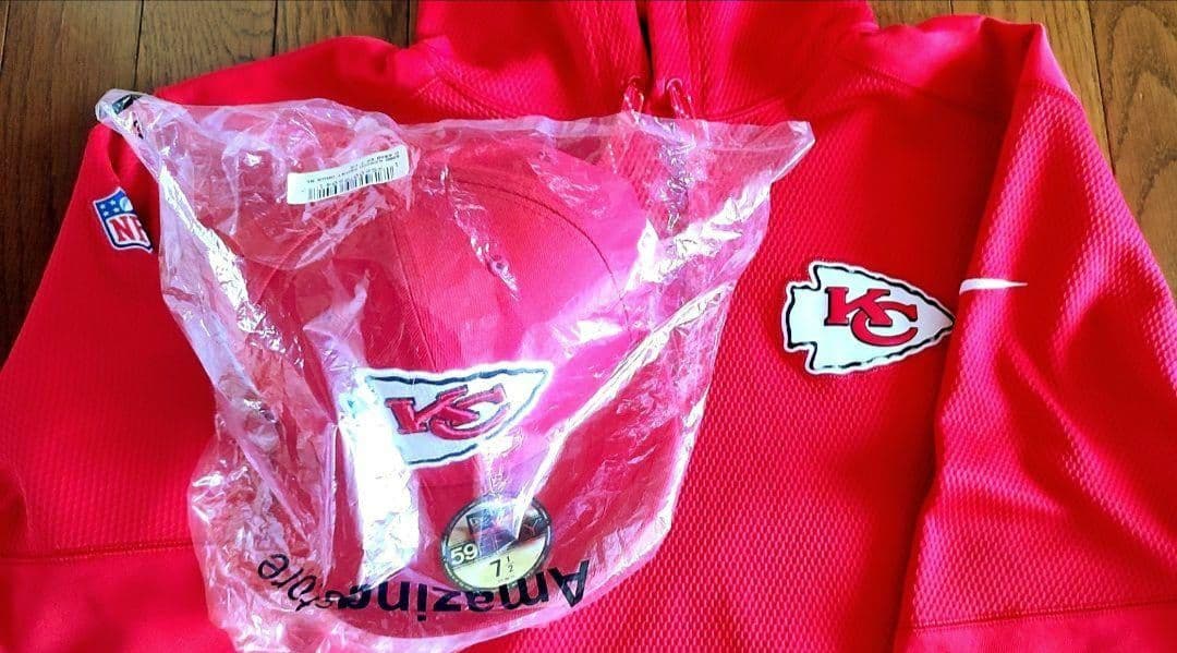 キャップ NFL Kansas City Chiefs parka & cap