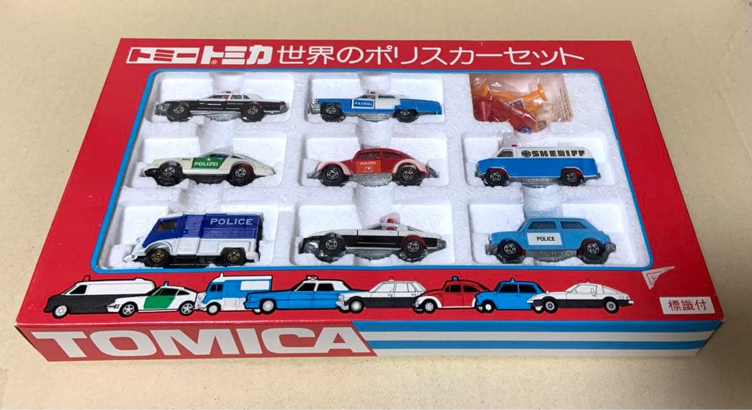 トミカ　世界のポリスカーセット　日本製