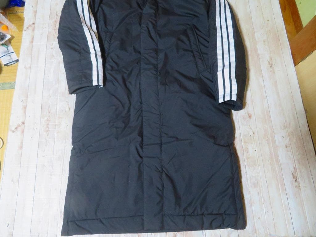 ★新品★adidasアディダス ベンチコート 黒・白【XL】