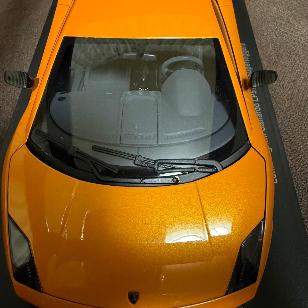 ハチハチAUTOart Lamborghini Gallardo