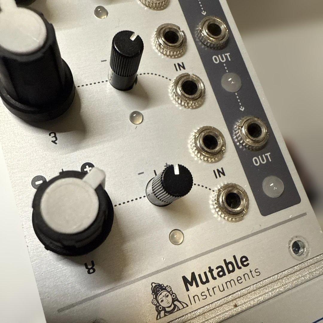 Mutable Instruments Blinds モジュラー ユーロラック
