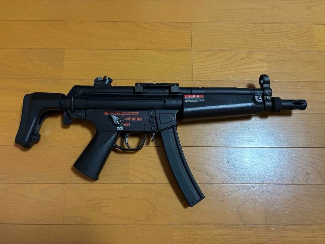 東京マルイ　電動ガン MP5J おまけ付