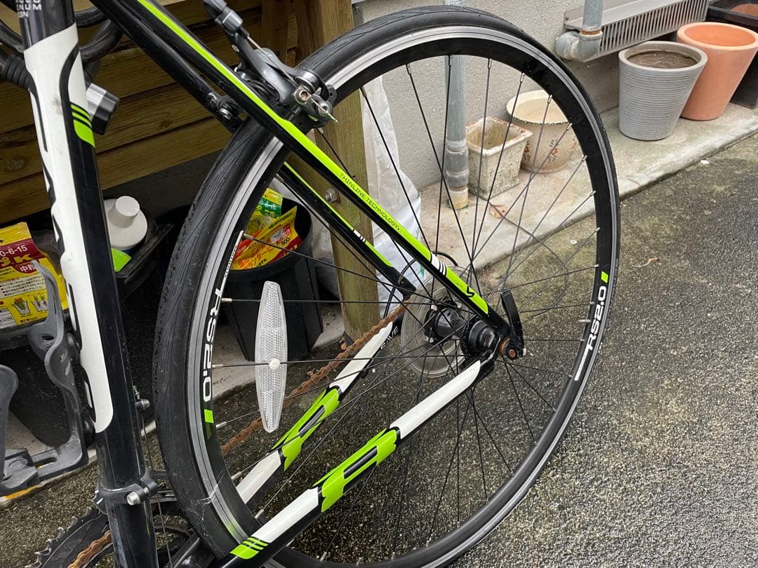 Cannondale キャド8（ティアグラ）　空気入れセット