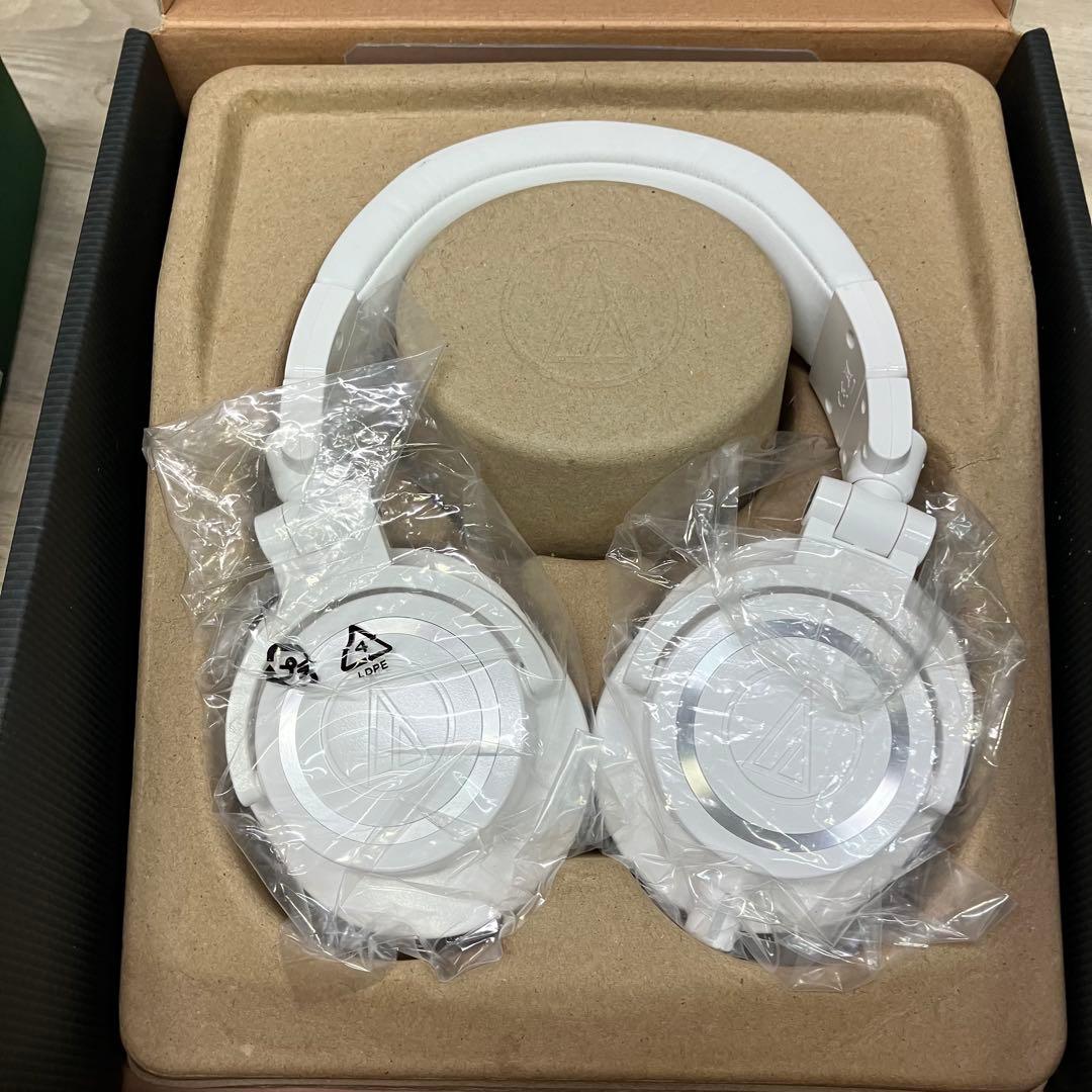 audio-technica ATH-M50x ホワイト　【535435dd】