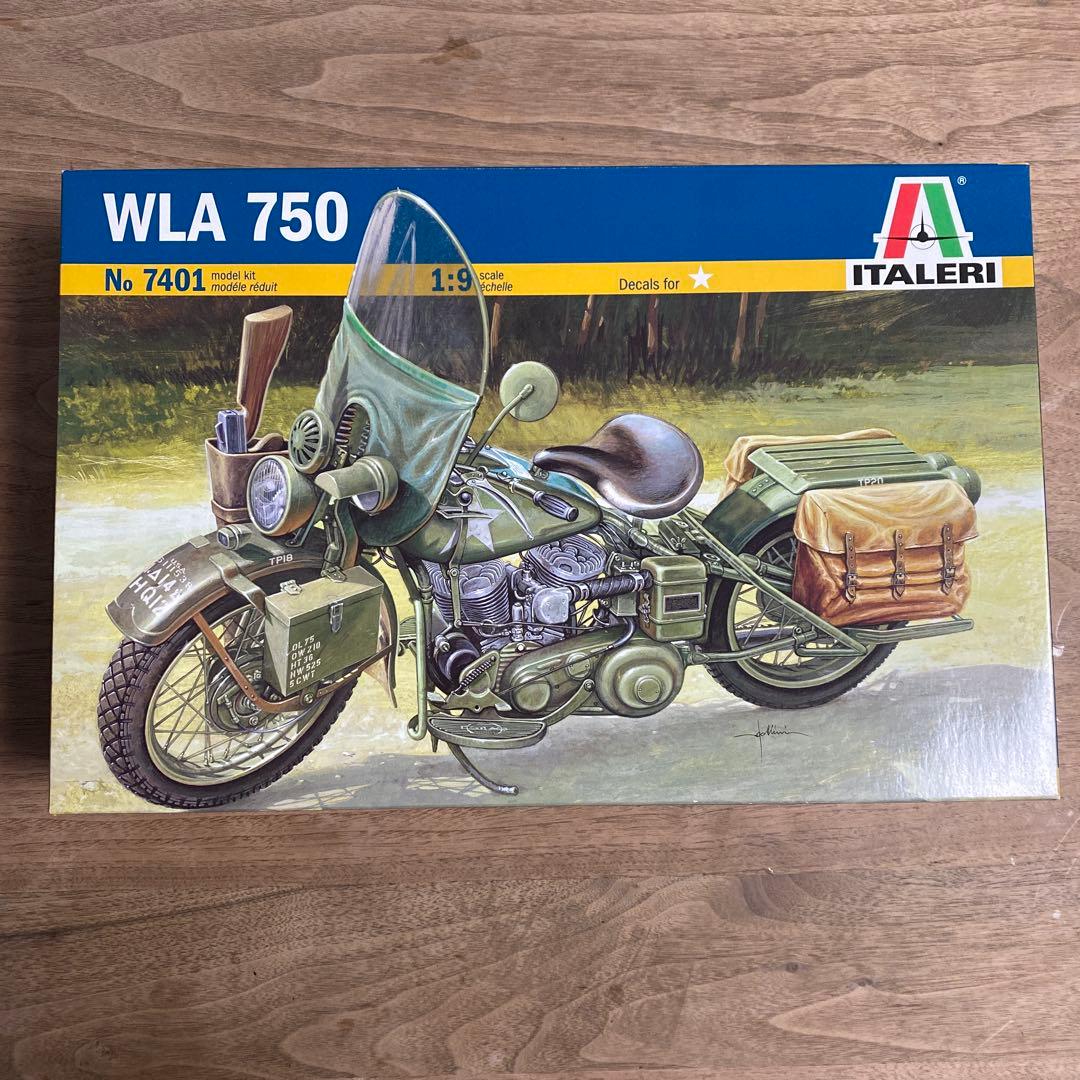 ITALERI WLA 750 ハーレー　プラモデル