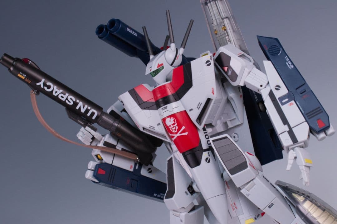 DX超合金VF-1S ストライクバルキリー (一条輝機) メカニックエディション