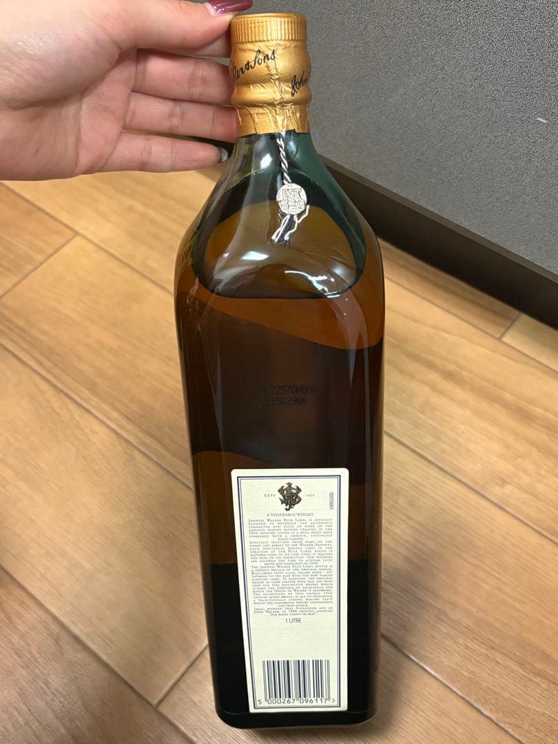 未開栓⭐️ JOHNNIE WALKER 2本セット　1リットル　ブルー　ブラック