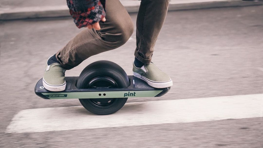 スケートボード onewheel pint