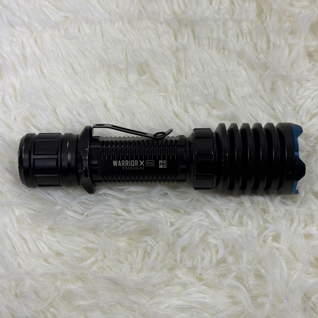 Olight warrior X pro フラッシュライト ブラック