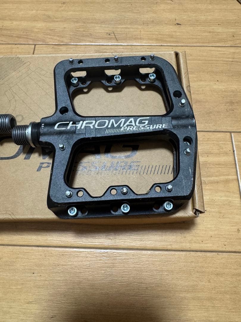 ☆ chromag クロマグ pressure プレッシャー　ペダル　美品 ☆