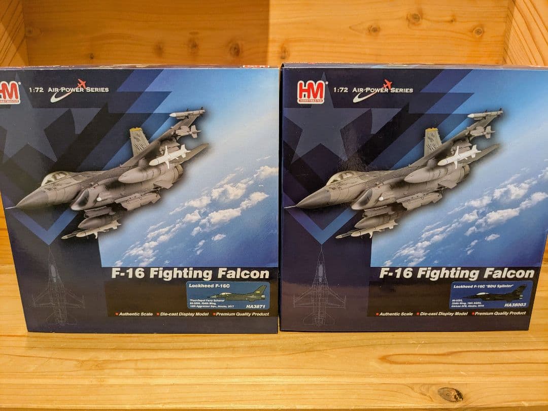 ホビーマスター F-16 1/72　アグレッサー　F-22 F-35 F-2