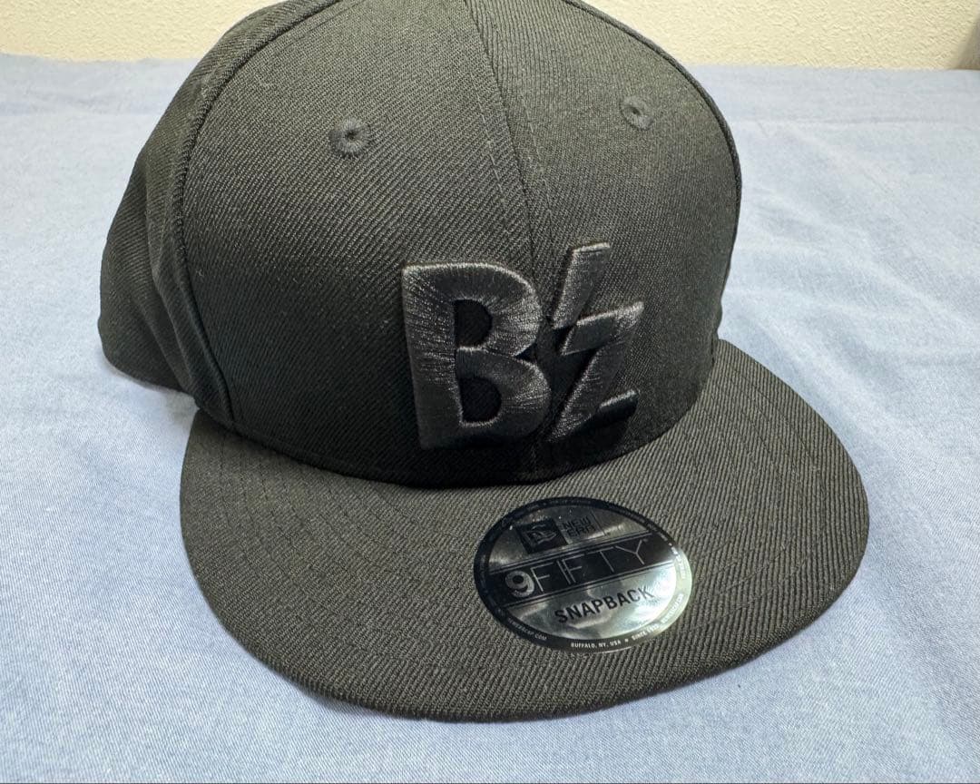 【超美品】B'z 30周年 NEW ERA コラボ　キャップ