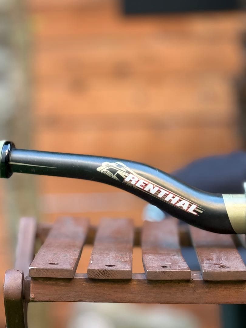 RENTHAL FATBAR CARBON 35 ハンドルバー、ステム、グリップ