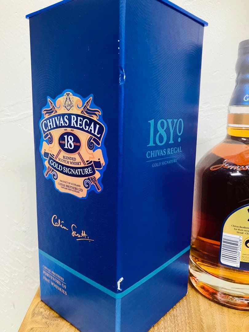 CHIVAS REGAL 18年 ゴールドシグネチャー 750ml