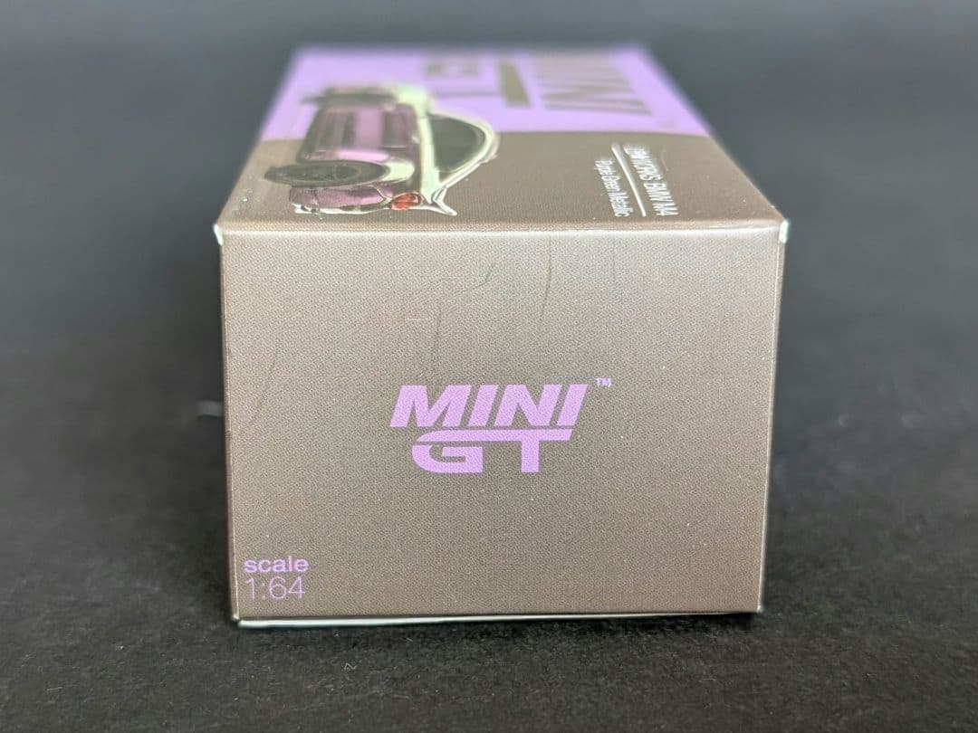 MINI GT 1/64 LBWK  M4 パープルグリーンメタリック