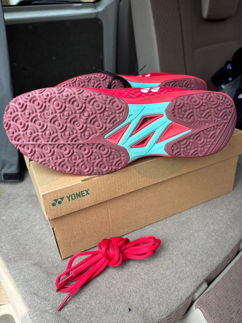 YONEX SONICAGE GCテニスシューズ レッド