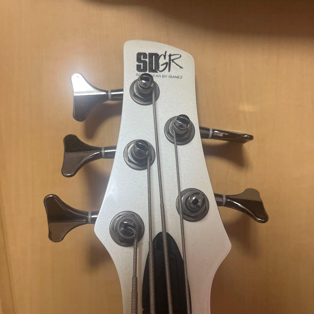 【美品】Ibanez SR305E 5弦ベース　純正ケース付き