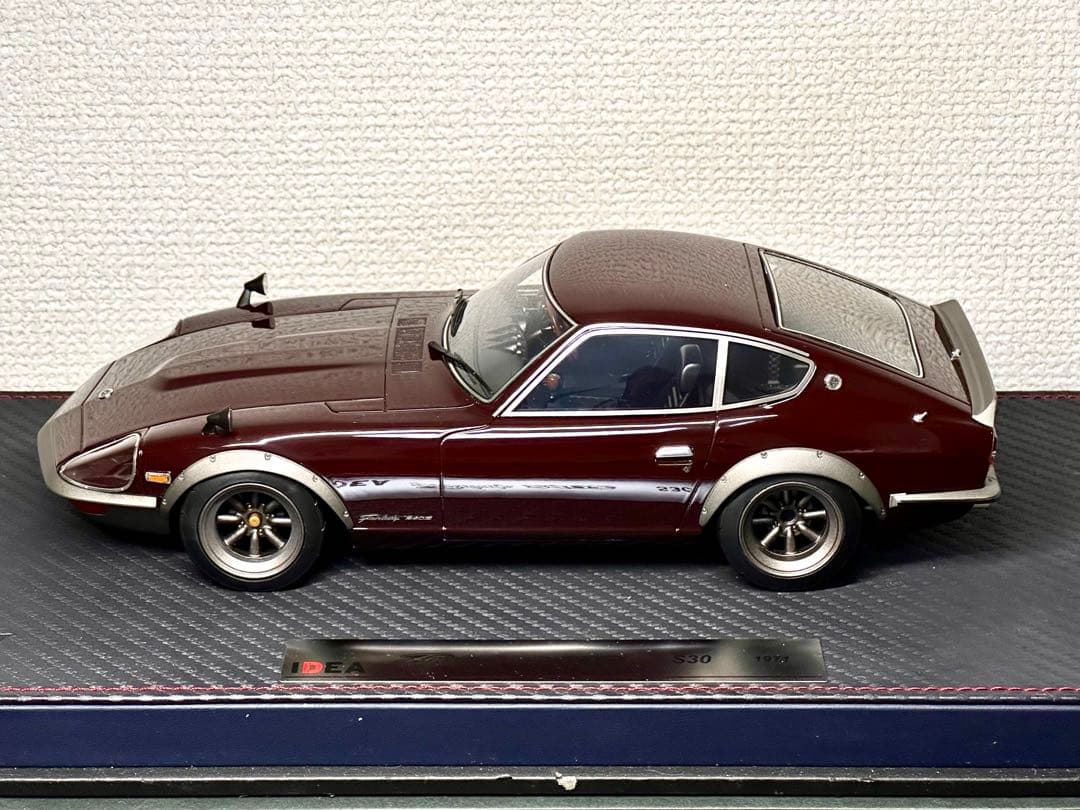メイクアップ アイデア 1/18 日産 フェアレディ 240ZG Maroon