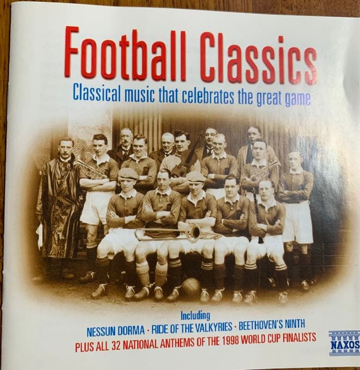 CD2枚組①’98WC本大会出場32カ国国歌②Football Classics