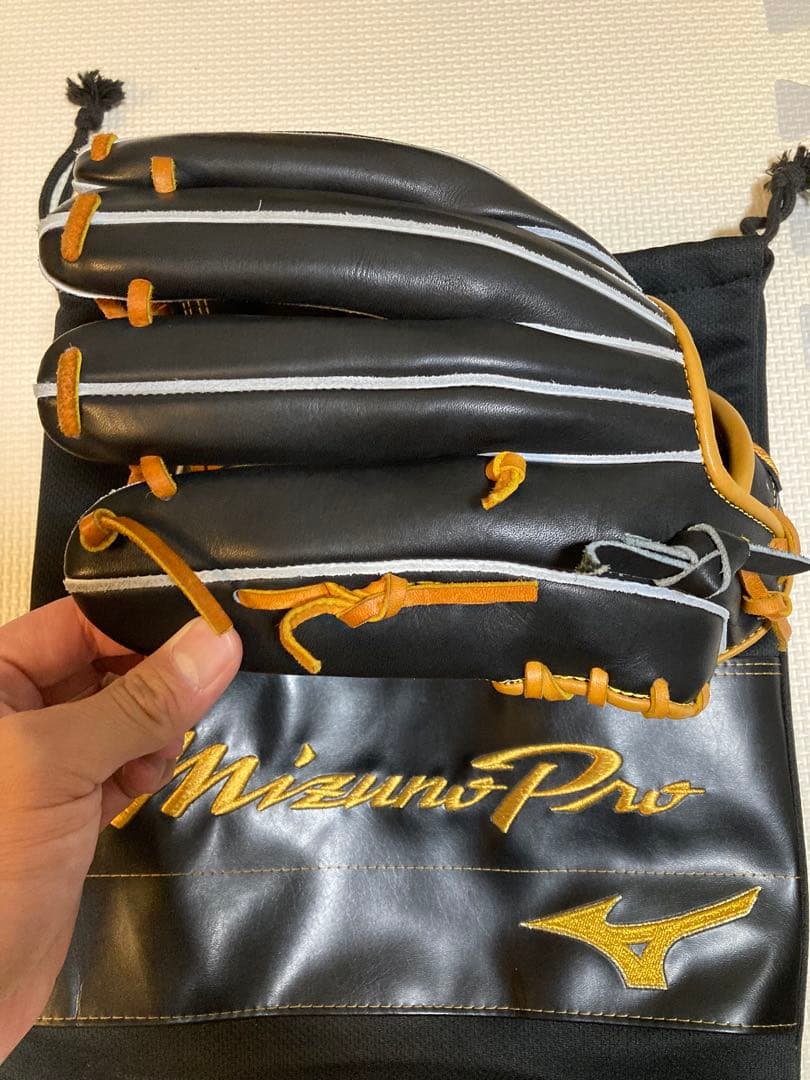 p*a様 MizunoPro 軟式グローブ 波賀オーダー佐藤輝明モデル