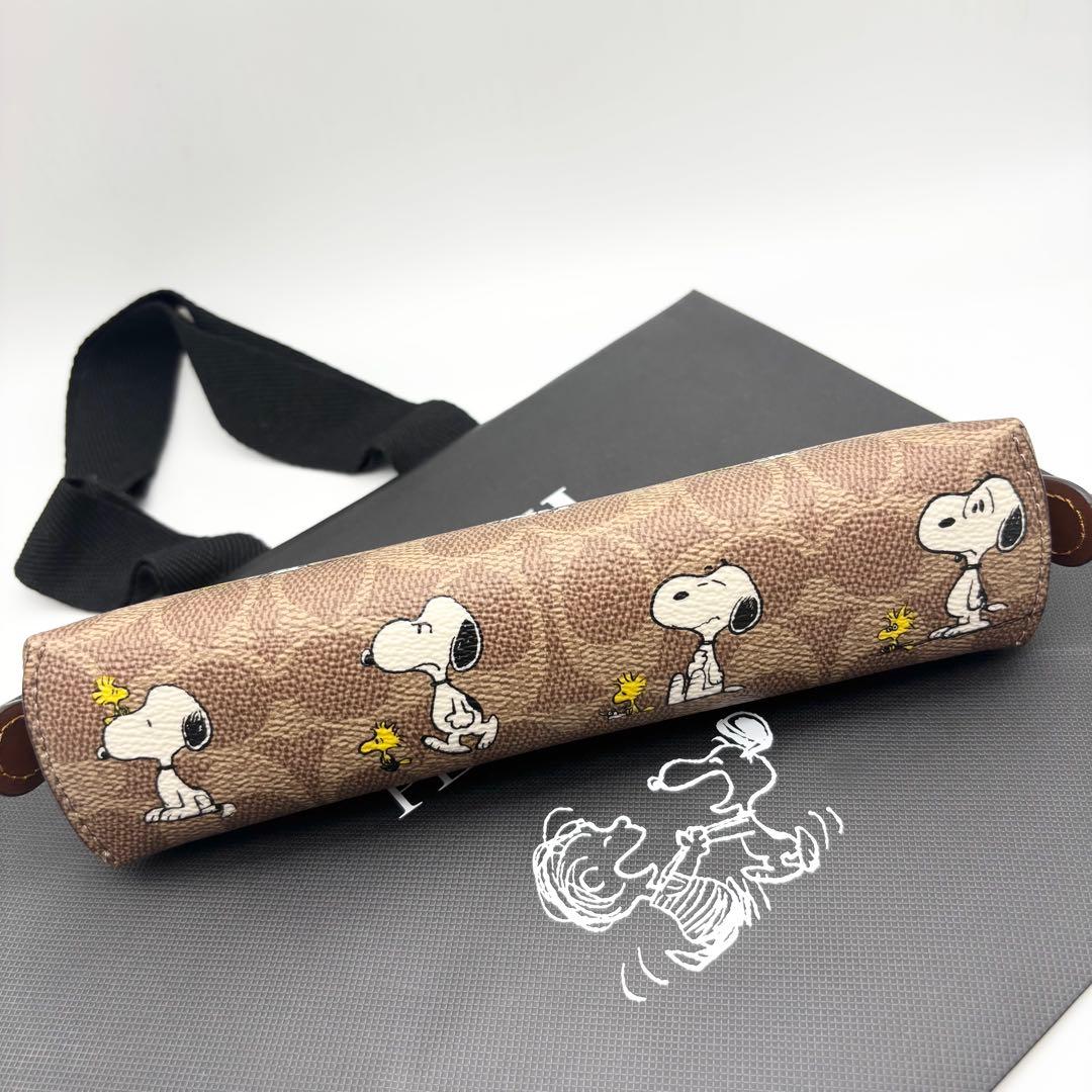 【COACH X PEANUTS】ペンシル ケース！スヌーピー 紙袋付き！