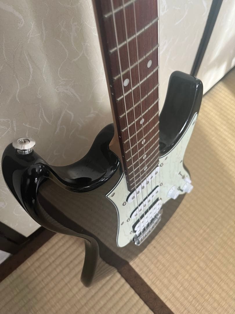 （中古）Ibanez AZES40-BK エレキギター　スタンド付き