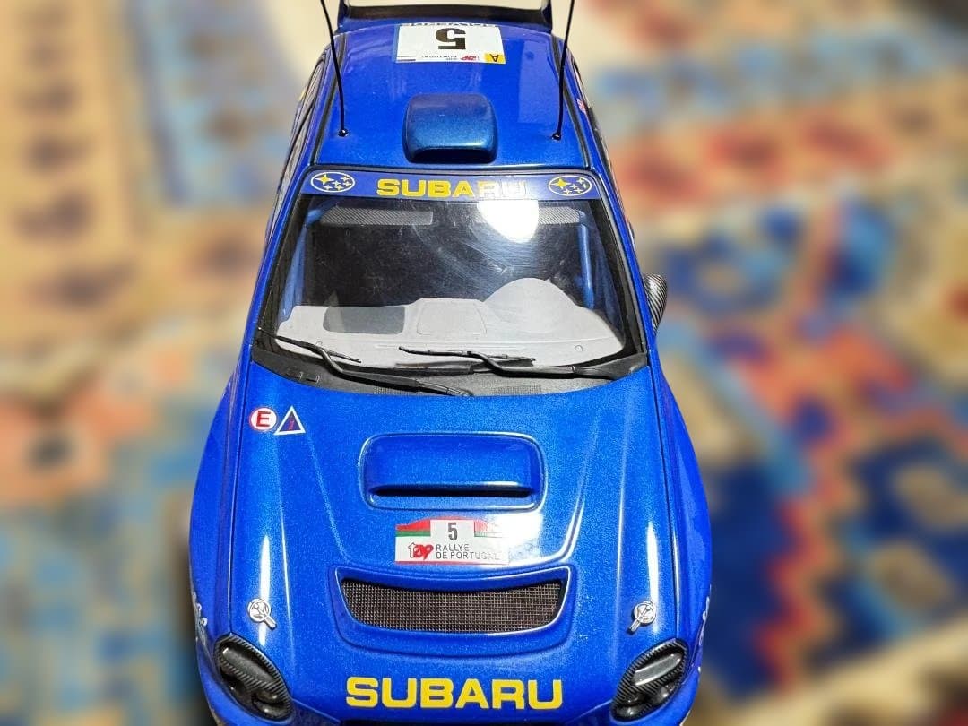 オートアート 1/18 スバル インプレッサ WRC 2001 MOTUL#5
