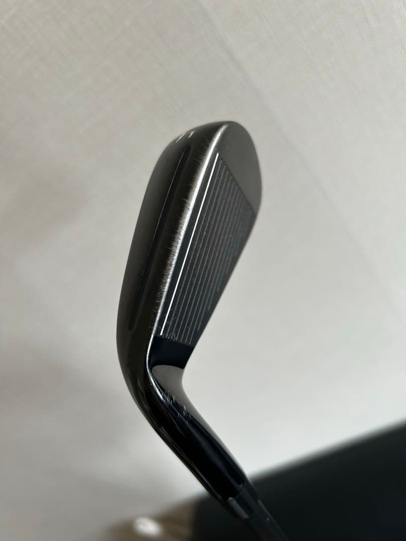 希少　TaylorMade P-790ブラック　4番アイアン　ブラックラッピング