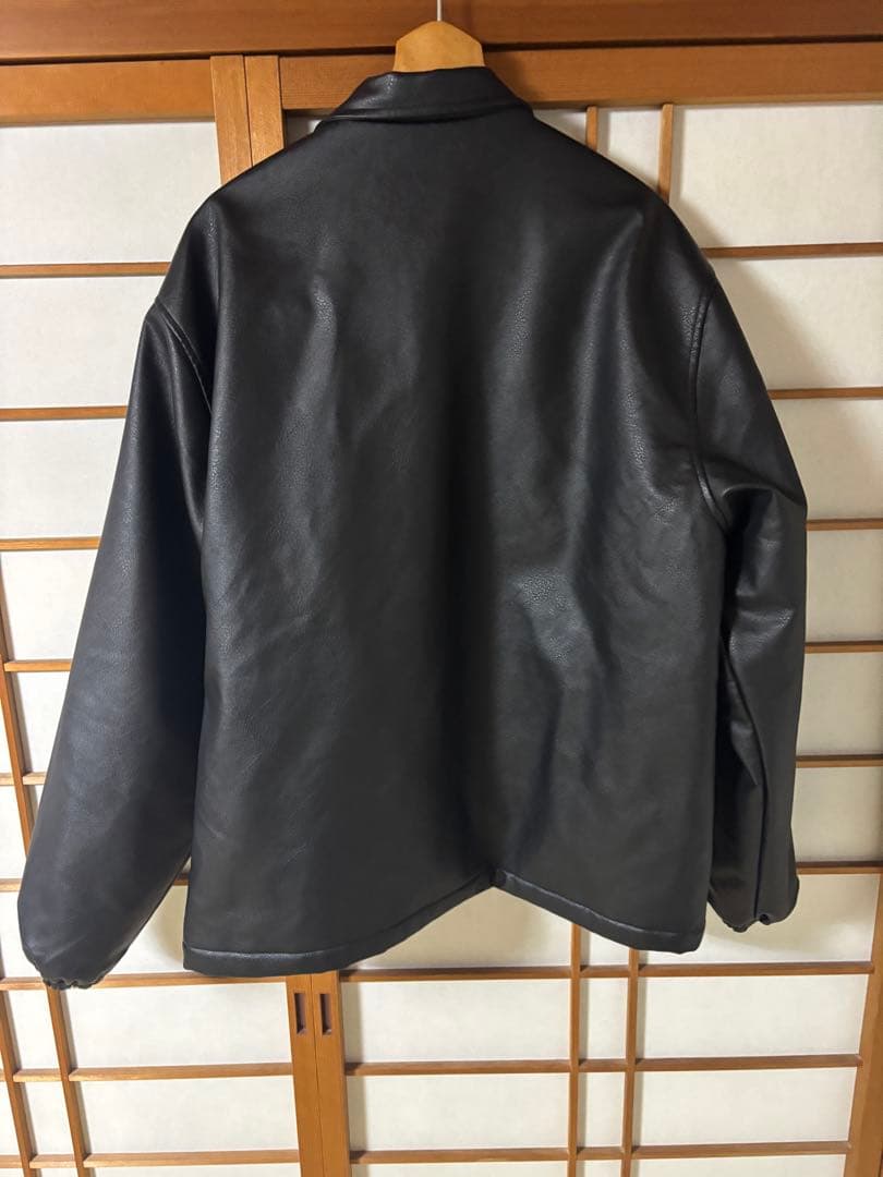 ウェア RIPPER FAKE LEATHER COACH JACKET