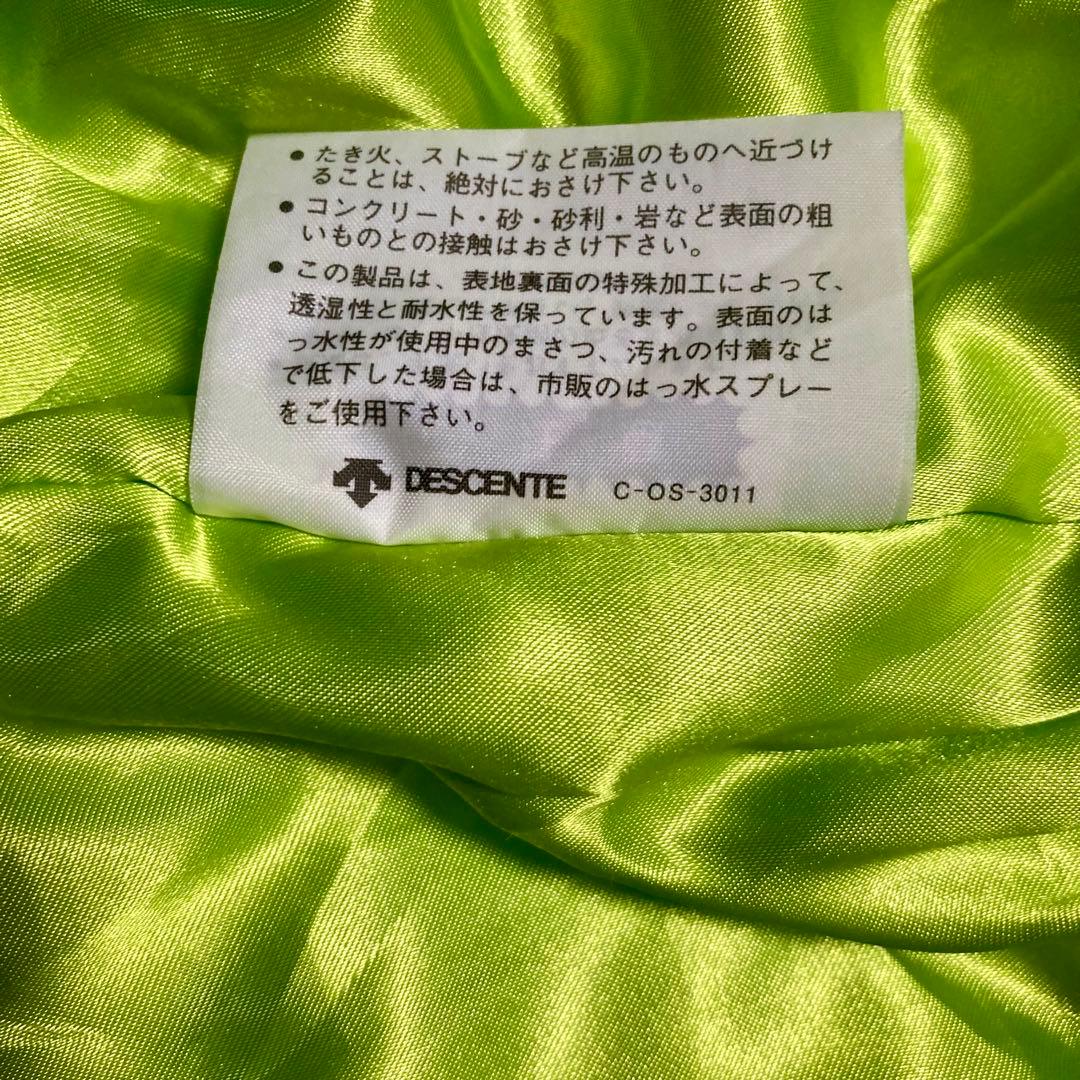 【美品 お値下げ】デサント スキーウェア 上下 M 手袋付 DESCENTE